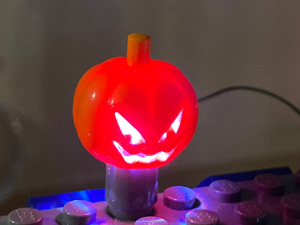 Pumpkin – Blinky Bricks